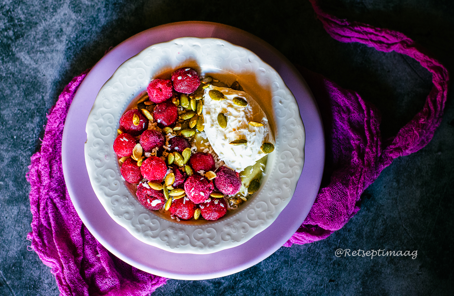 Maisijahupuder skyr´i ja marjadega - Retseptimaagia